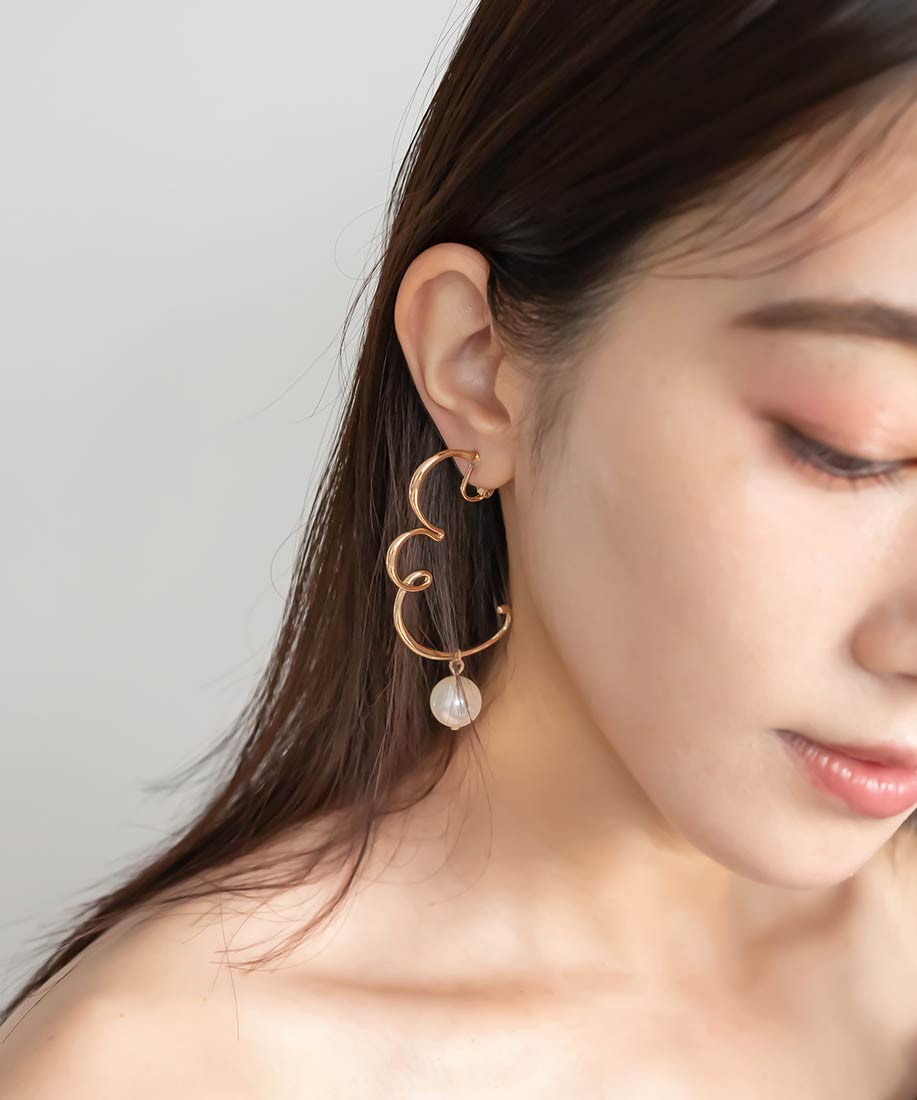 【SALE】ニュアンスデザインイヤリング｜RANDA公式サイト